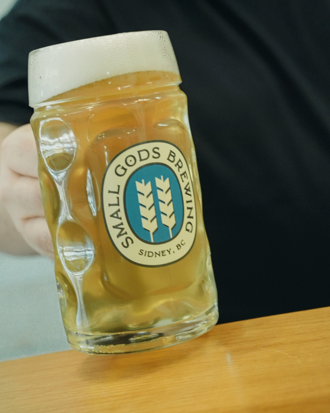Beer Blurb: Peninsula Lager – Small Gods Brewing Co